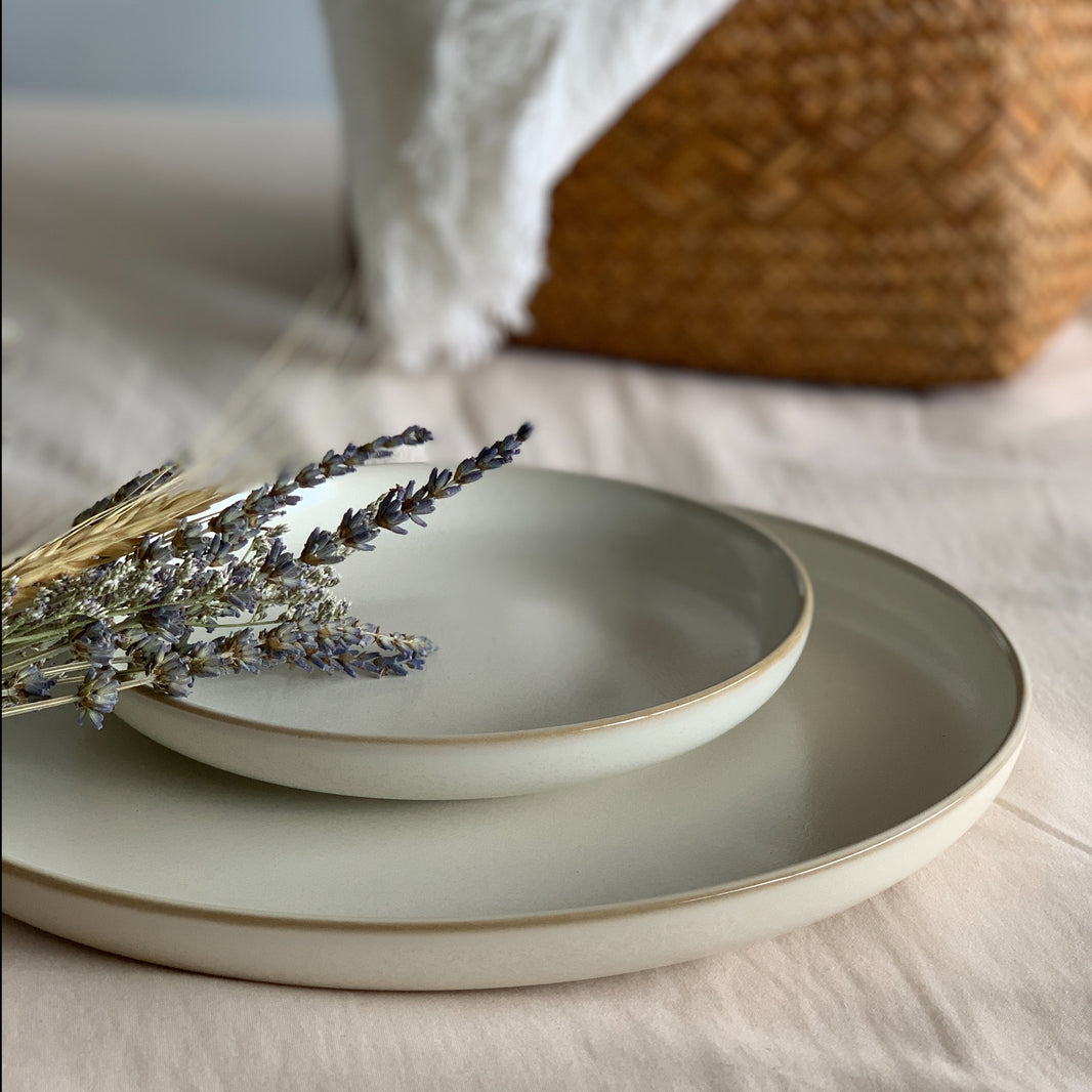 Base Piece | Tableware | Ceramic & Glass Plates
